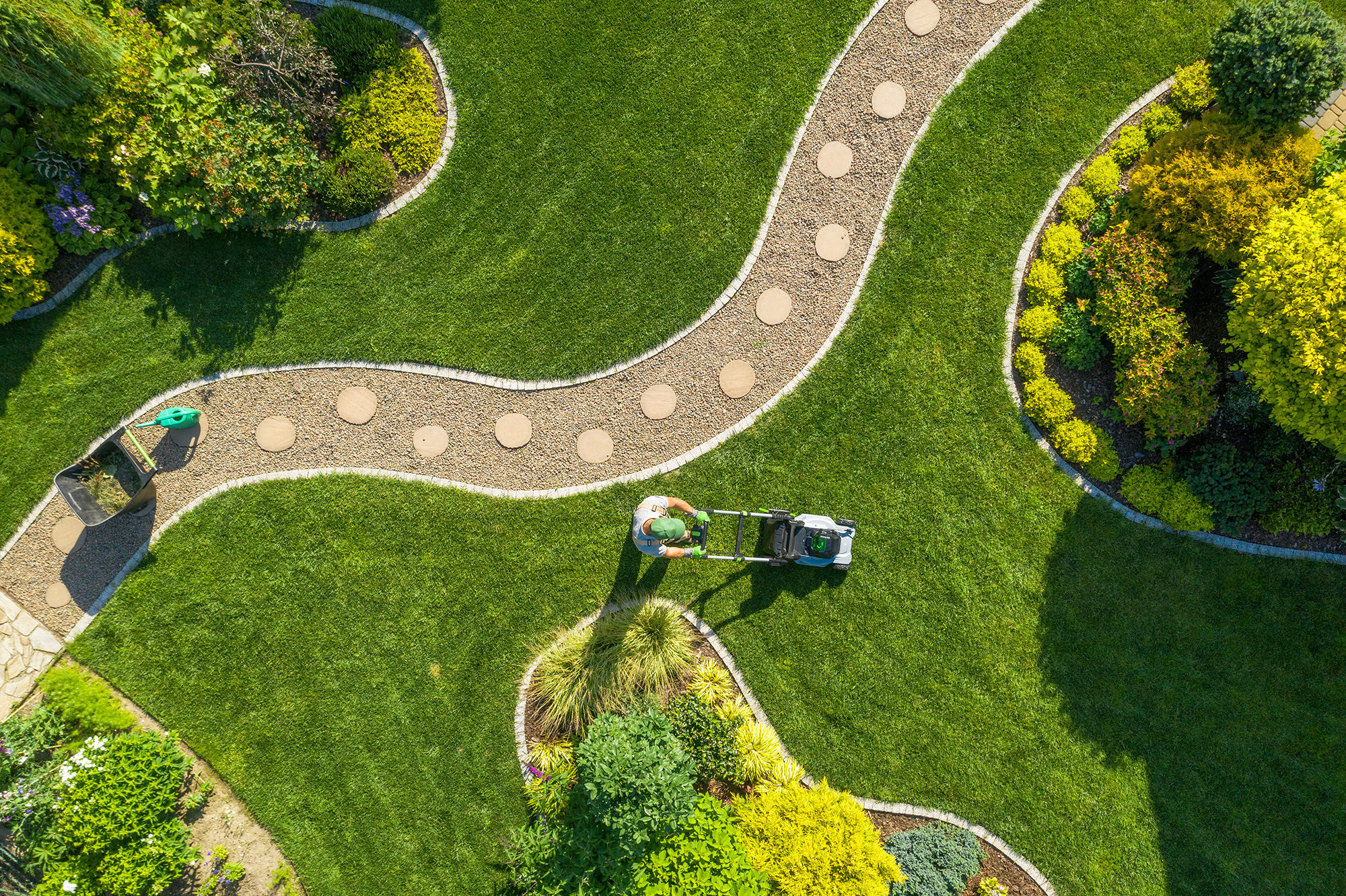 7 Tips for Choosing a Commercial Landscaping Vendor | KBS