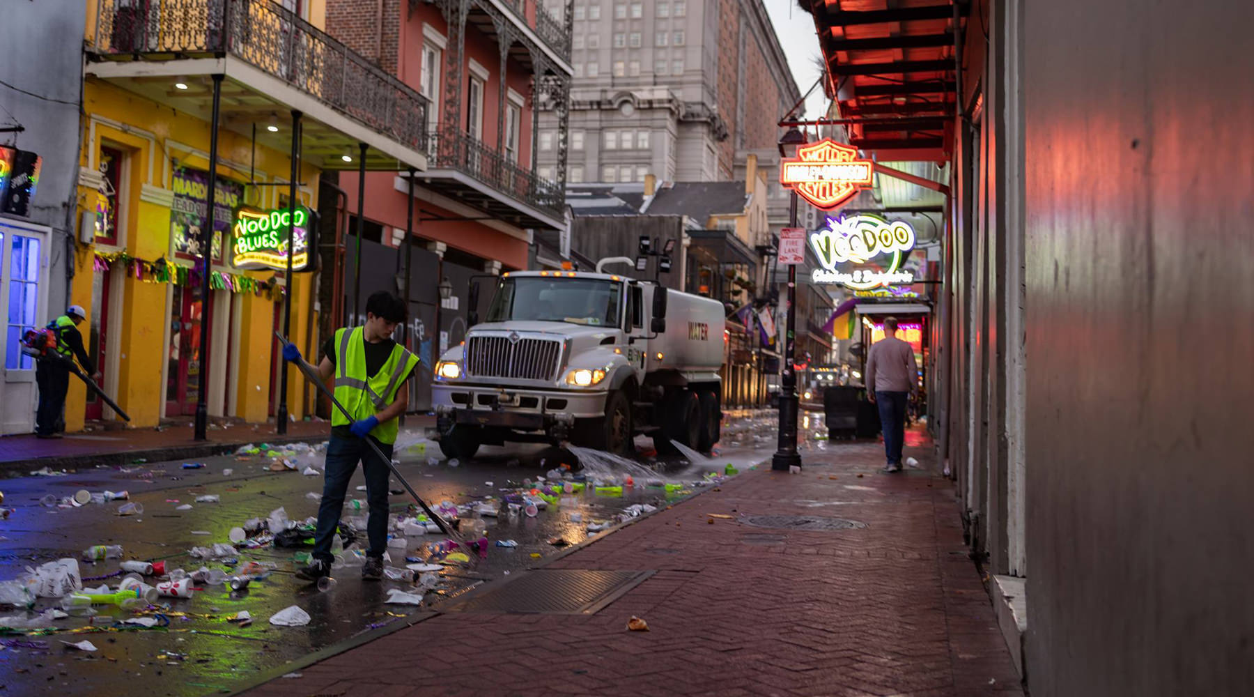 Cleaning Up After Mardi Gras: Before, During and After | KBS
